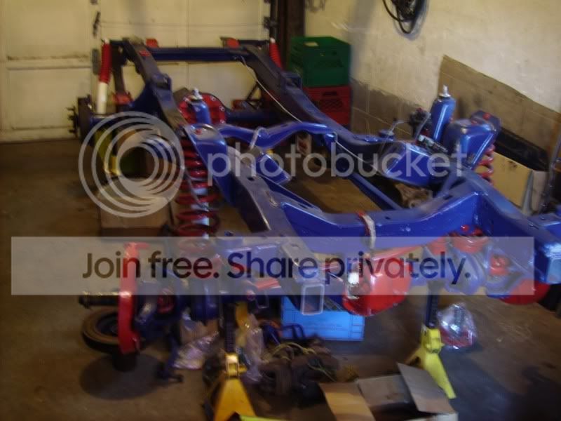 Early bronco frame | Pirate 4x4